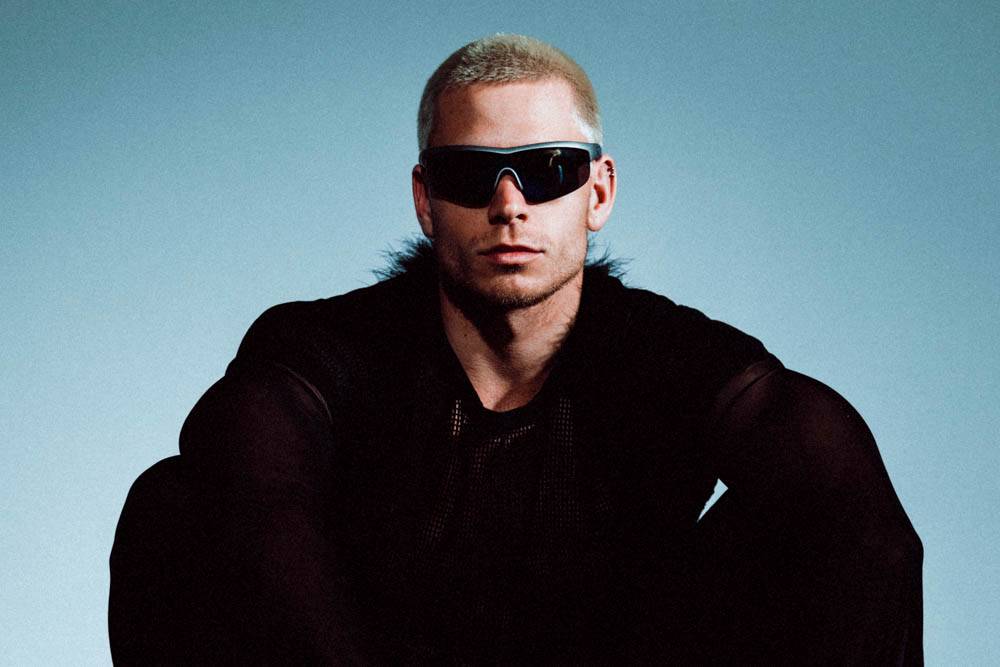 'Neo' ft Jake Schoeman - Freyee Photography